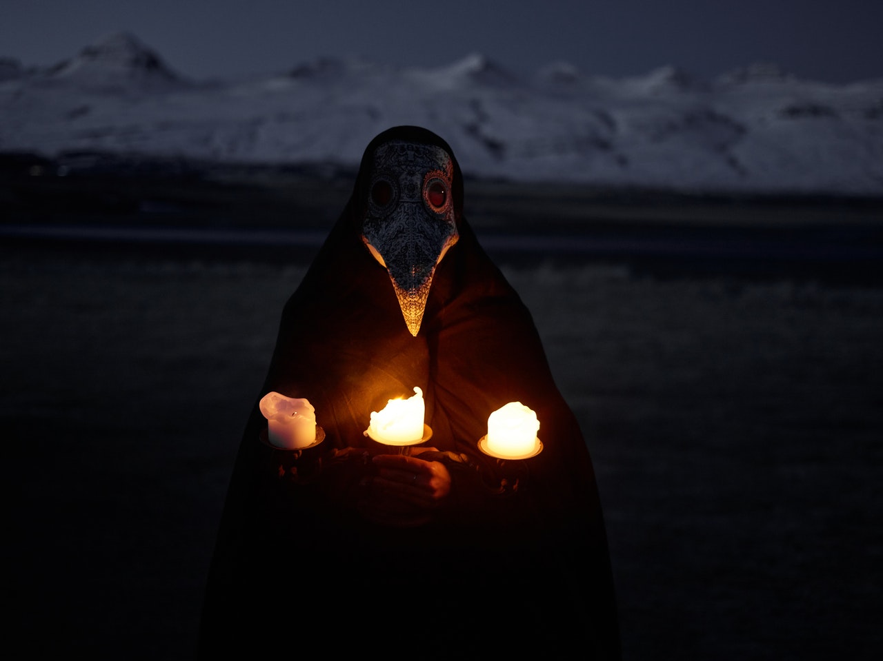 6 Weirdest Cults In The World Oddee