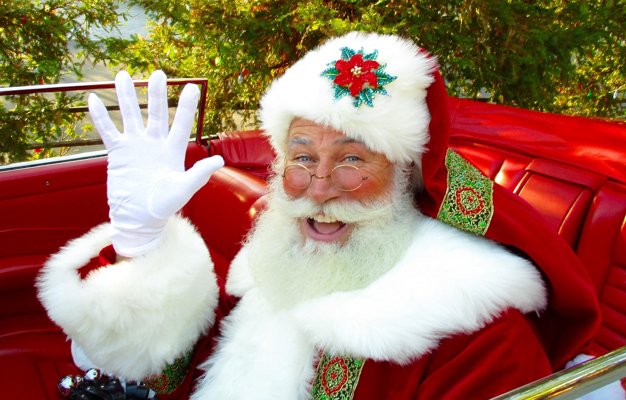6 Bizarre Facts About Santa That May Surprise You - Oddee