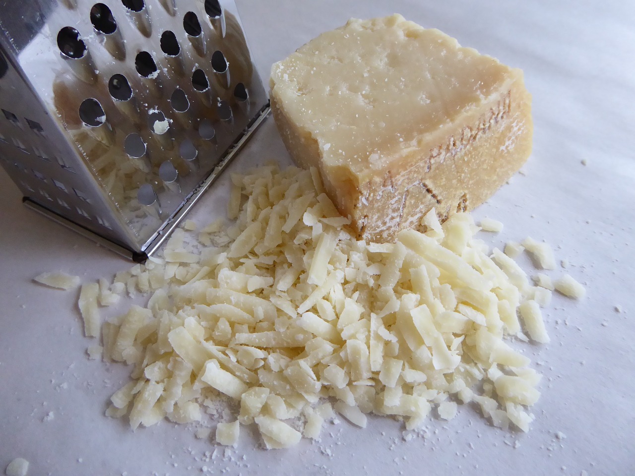 Italian Cheesemakers Embed Trackers to Parmigiano Reggiano to Fight ...