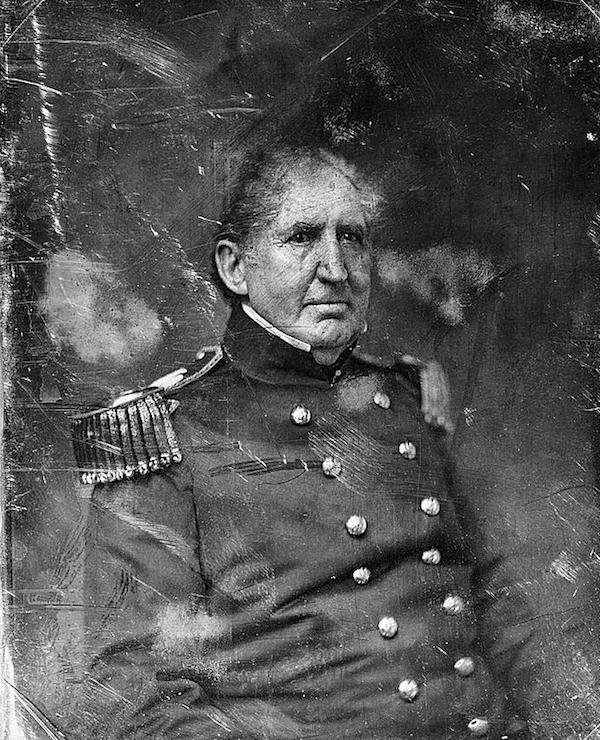 10 Fascinating "Only Known" Photos - Oddee