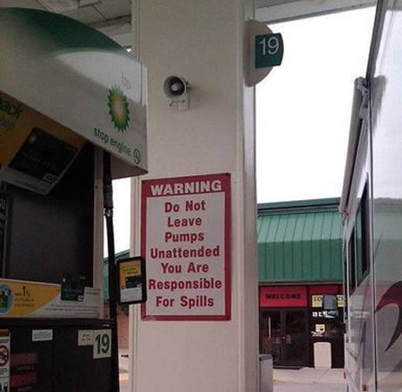 12 Hilariously Ironic Signs - ironic signs - Oddee