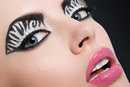 12 Craziest Eyeshadows - cool eyeshadows, eyeshadows - Oddee