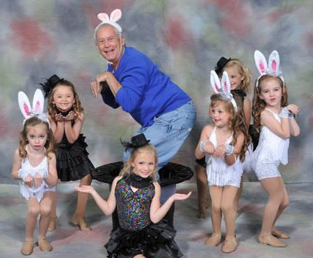 12 Hilarious Easter Fails - funny easter, funny easter pics - Oddee