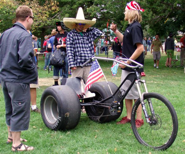 15 Awesome & Crazy Bike Mods - bikes, riding, trikes, hacks, mods - Oddee