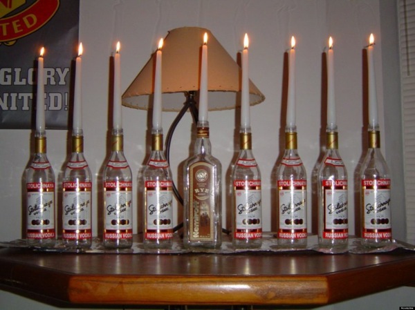 10 Weird Menorahs - Oddee