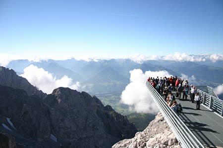 10 Breathtaking Viewing Platforms around the World - dachstein sky walk ...