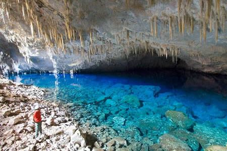 10 Amazing Grottoes & Caves - grottoes, mexican crystal caves - Oddee
