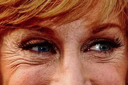 20 Scariest Celebrity Close-Ups - close ups pics, scary celebrities - Oddee