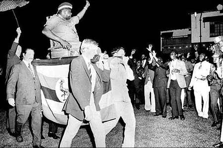 8 Strangest Things Done By Evil Dictators - Oddee