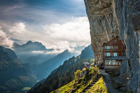 8 Breathtaking Cliffside Locations - Oddee