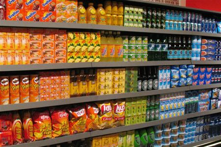 10 Amazing Things Organized by Color - Oddee