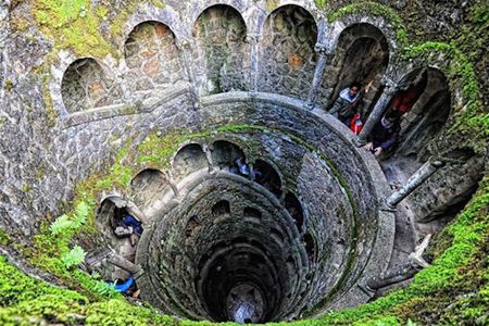 10 Bizarre Exterior Staircases - Oddee