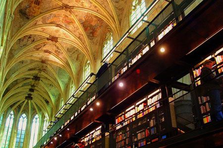 9 Amazing Bookstores Around The World - Oddee